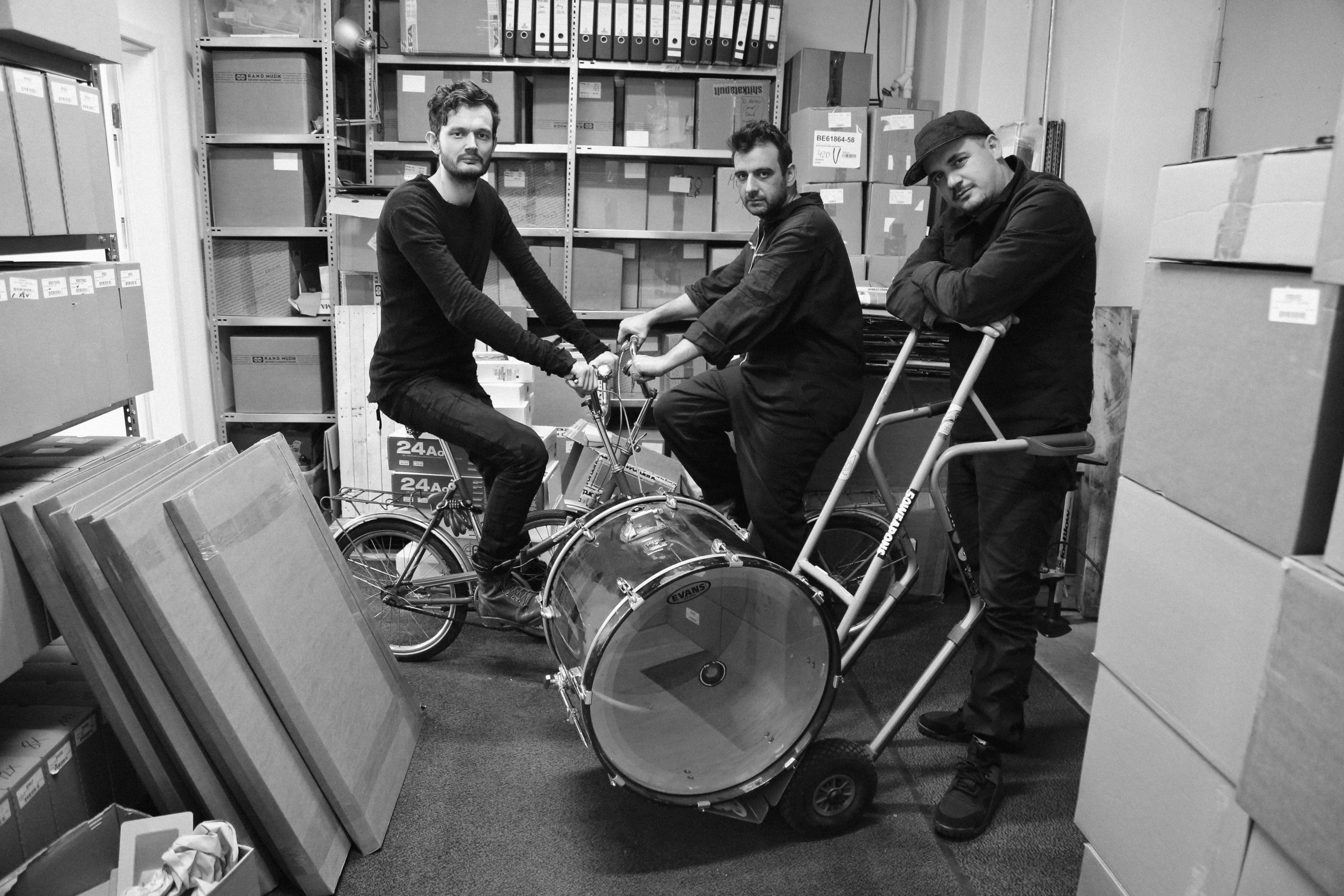 »Berlin Hat Keinen Einfluss Auf Unsere Musik.« - Moderat Im Interview ...